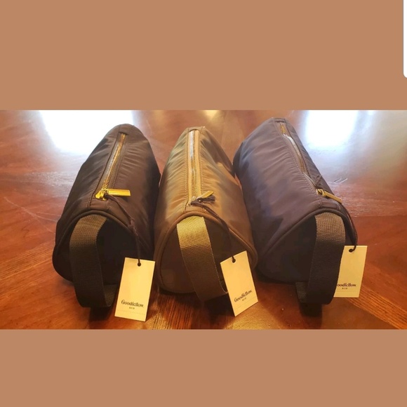 Goodfellow & Co | Accessories | Mens Goodfellow Co Toiletry Kit Bag ...